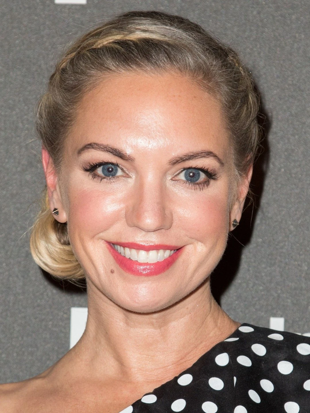 Barret Swatek | American Housewife Wiki | Fandom