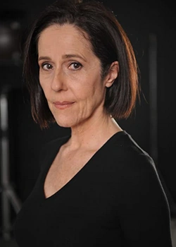 Glynis Davies | A Million Little Things Wiki | Fandom