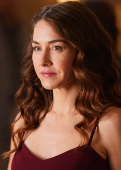 Anna Benoit | A Million Little Things Wiki | Fandom