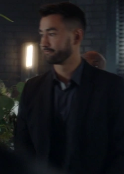 Host | A Million Little Things Wiki | Fandom