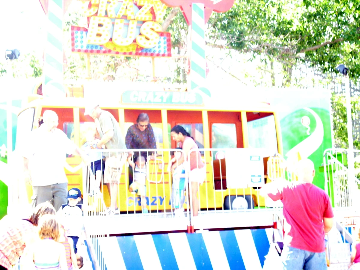 Crazy Bus | Amusement Park Rides Wiki | Fandom