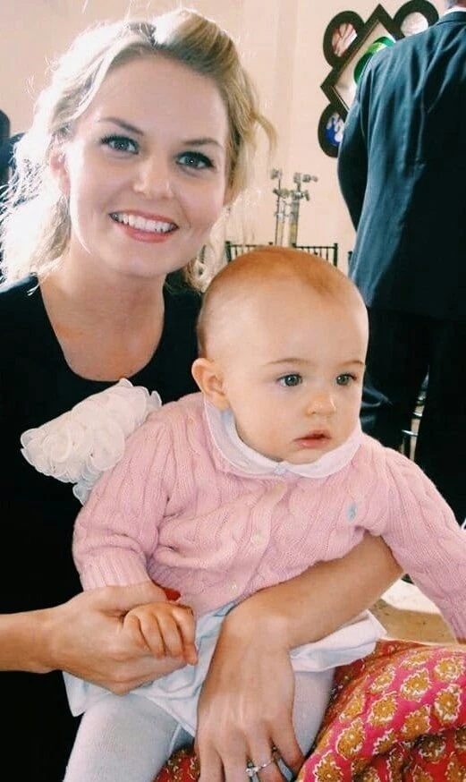 Hope Swan-Jones | Amy Swan's Adventures Wiki | Fandom