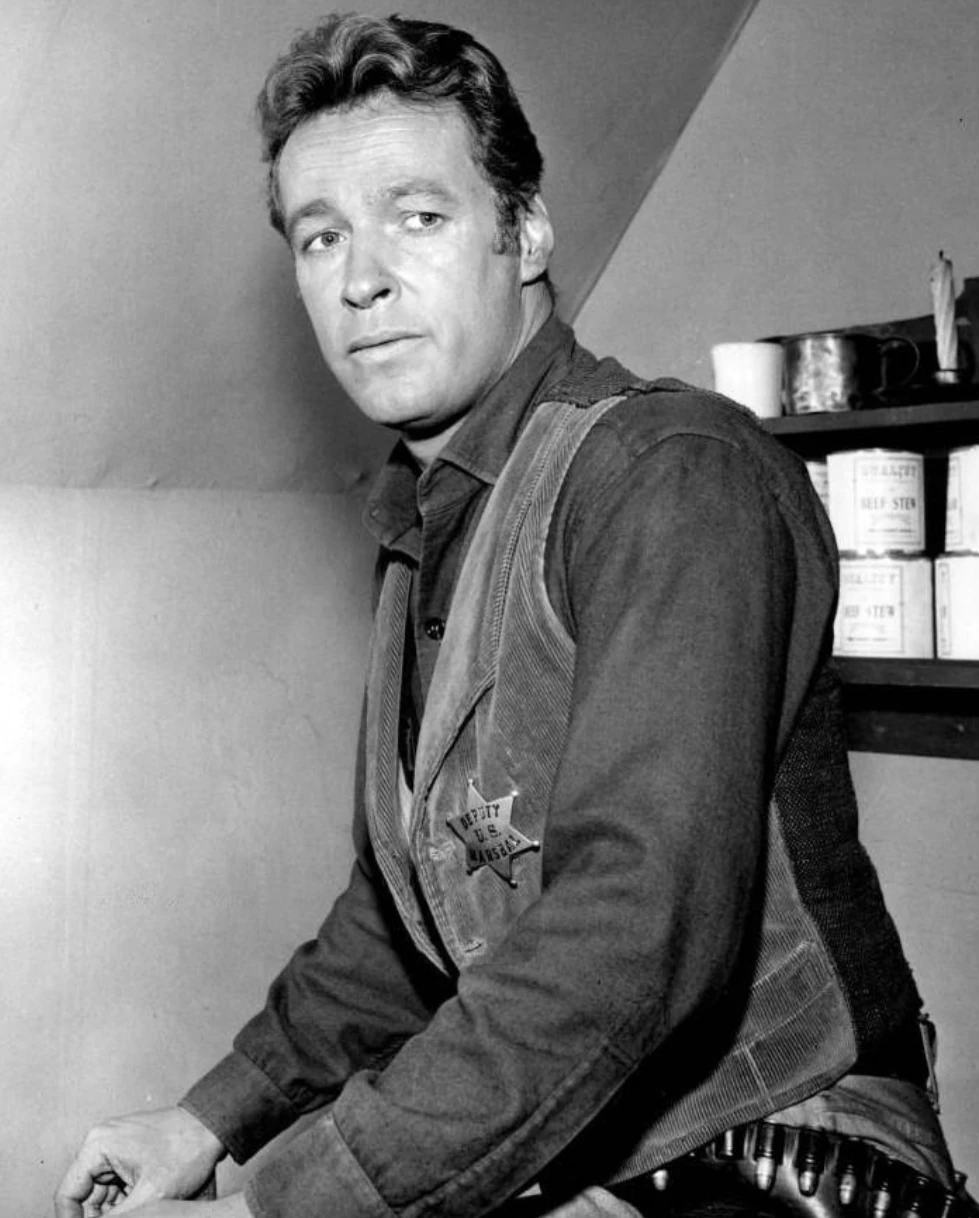 Russell Johnson | Deceased people Wiki | Fandom