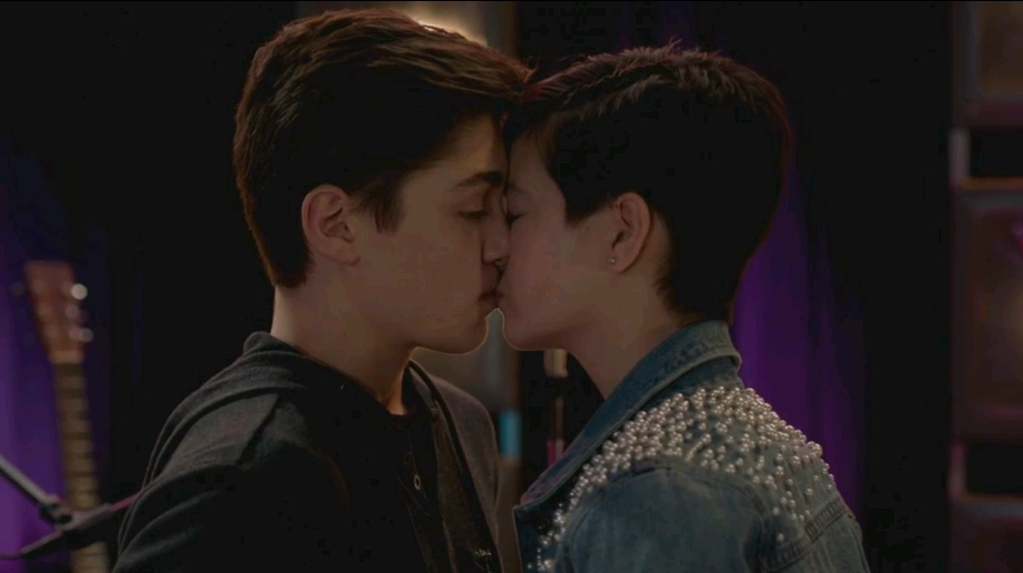 Andi's Choice | Andi Mack Wiki | Fandom