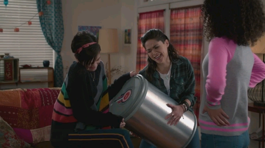 Keep a Lid on It | Andi Mack Wiki | Fandom