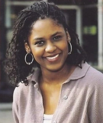 Della Alexander | Andrews family Wiki | Fandom