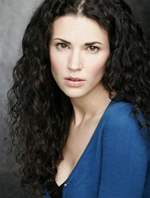 Laura Mennell | The New Systems Commonwealth Wiki | Fandom