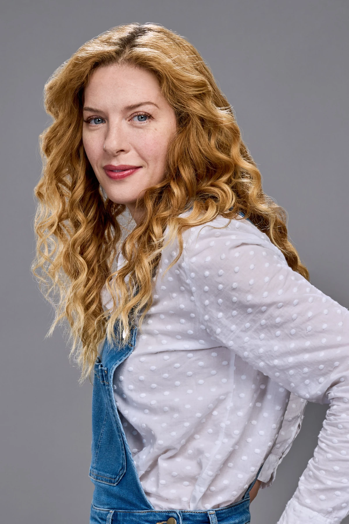 Julie Patterson | Angela Barnes Mysteries Wiki | Fandom