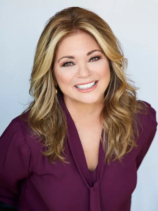 Kathy Lindstrom | Angela Barnes Mysteries Wiki | Fandom
