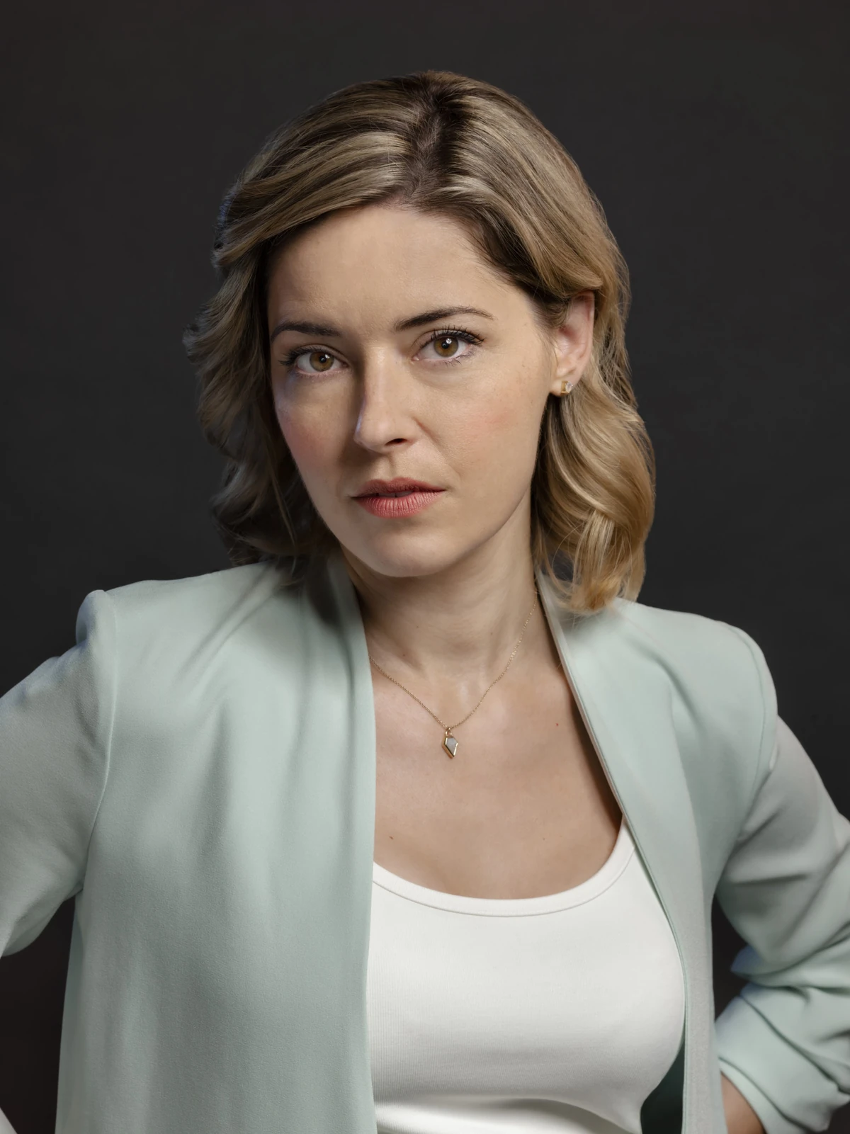 Marina Cooper | Angela Barnes Mysteries Wiki | Fandom