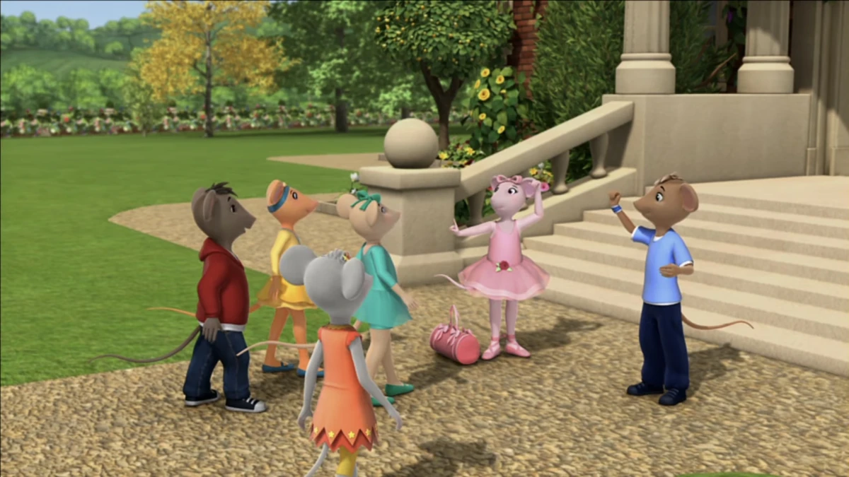Angelina and the Marcel Mouseau Mime Challenge | Angelina Ballerina The ...