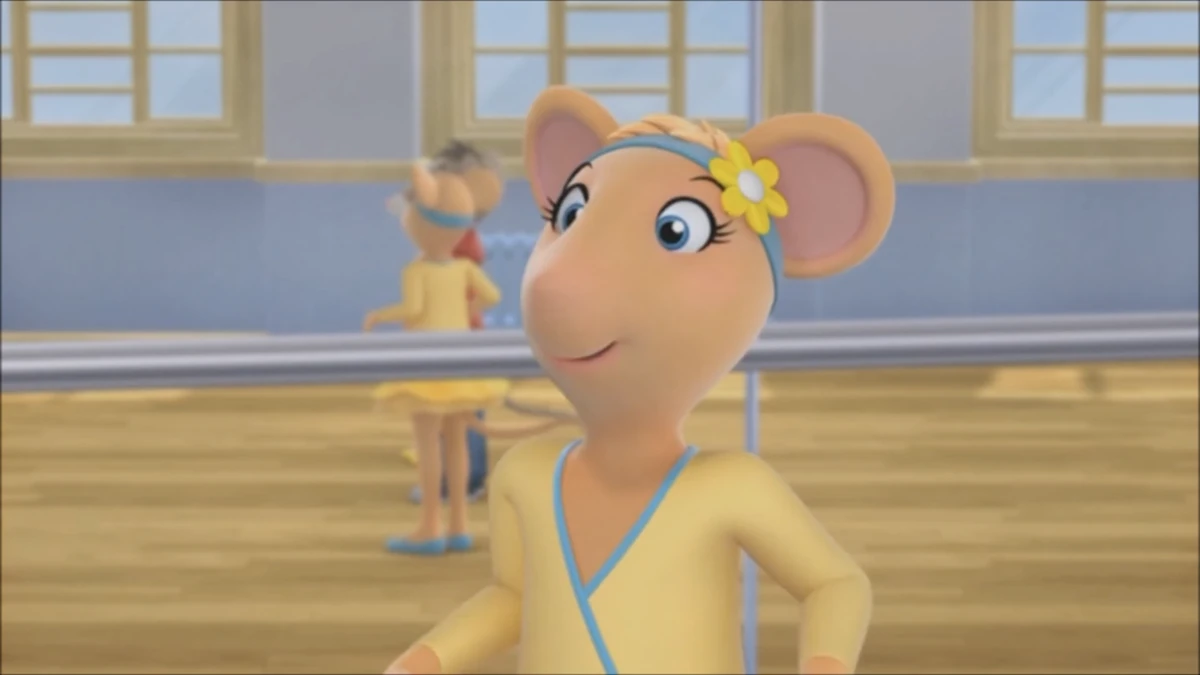 Angelina Ballerina And Gracie