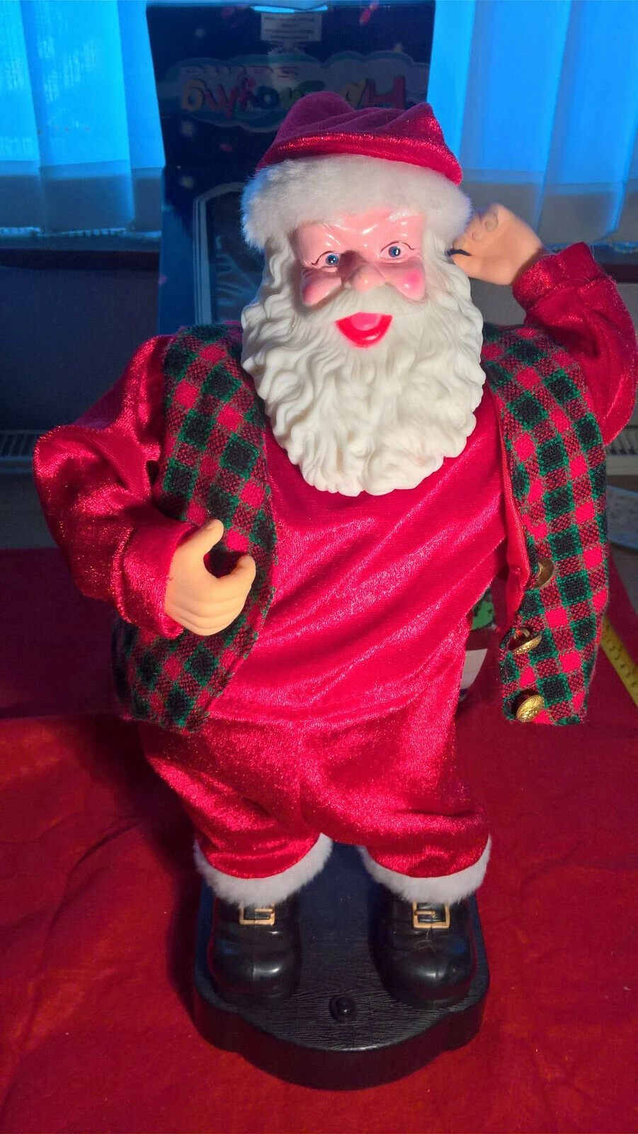 Hip Swaying Santa Claus | Animatronic Wiki | Fandom