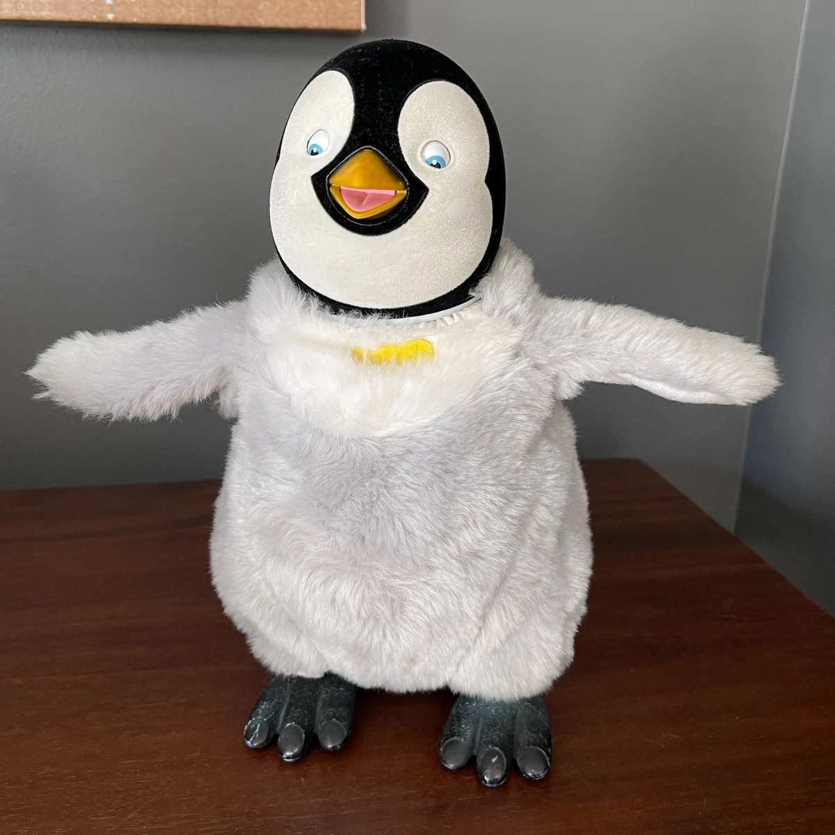 Tap Dancing Mumble | Animatronic Wiki | Fandom