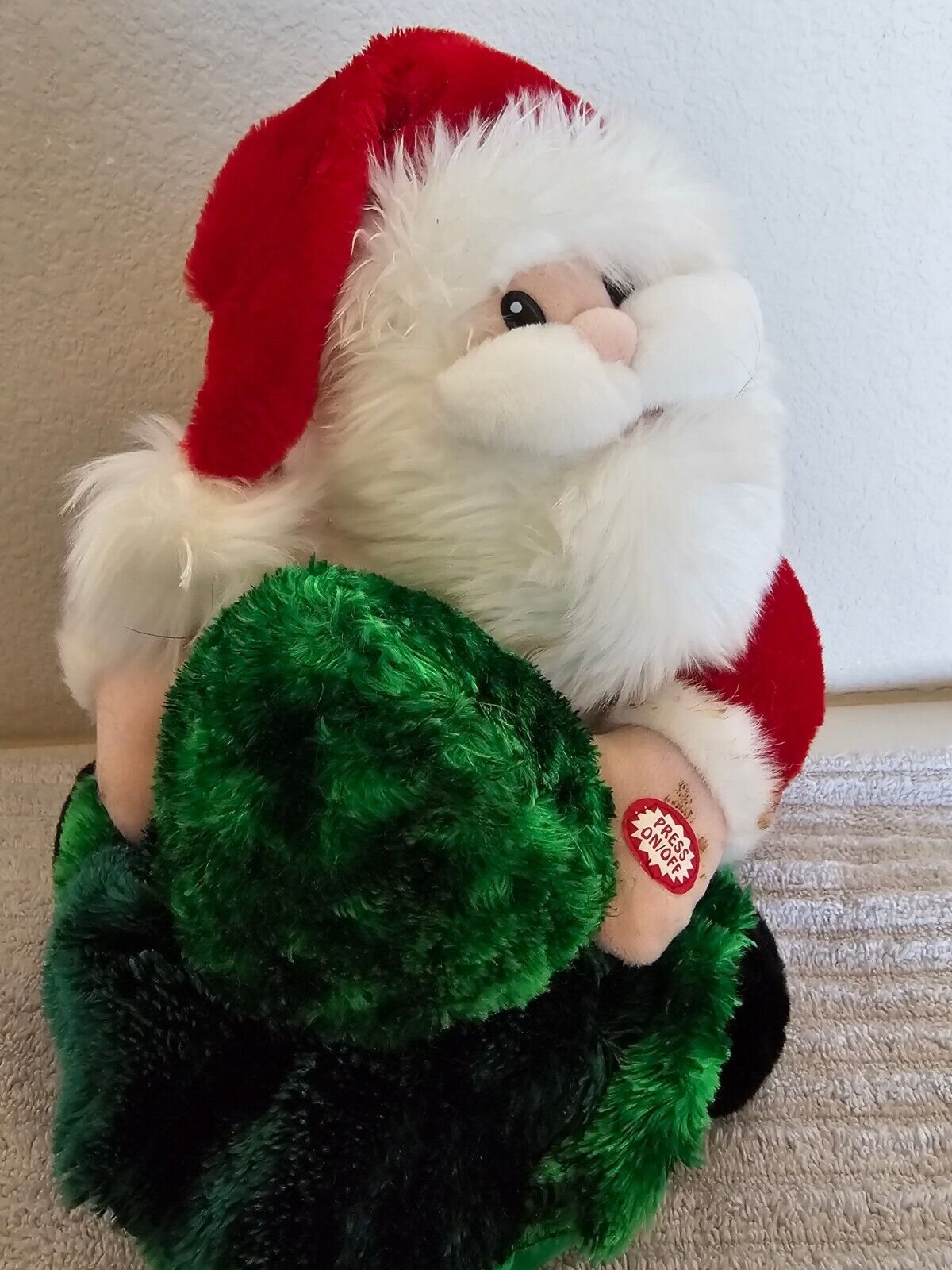 Animated Santa With Tree Animatronics Wiki Fandom