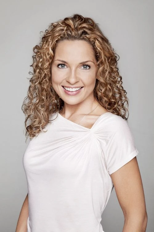 Nina Benzoni | Anna und die Liebe Wiki | Fandom