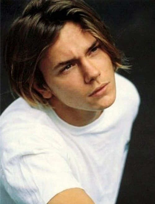 Valentin Kuzmenkov | Annaversefic Wiki | Fandom