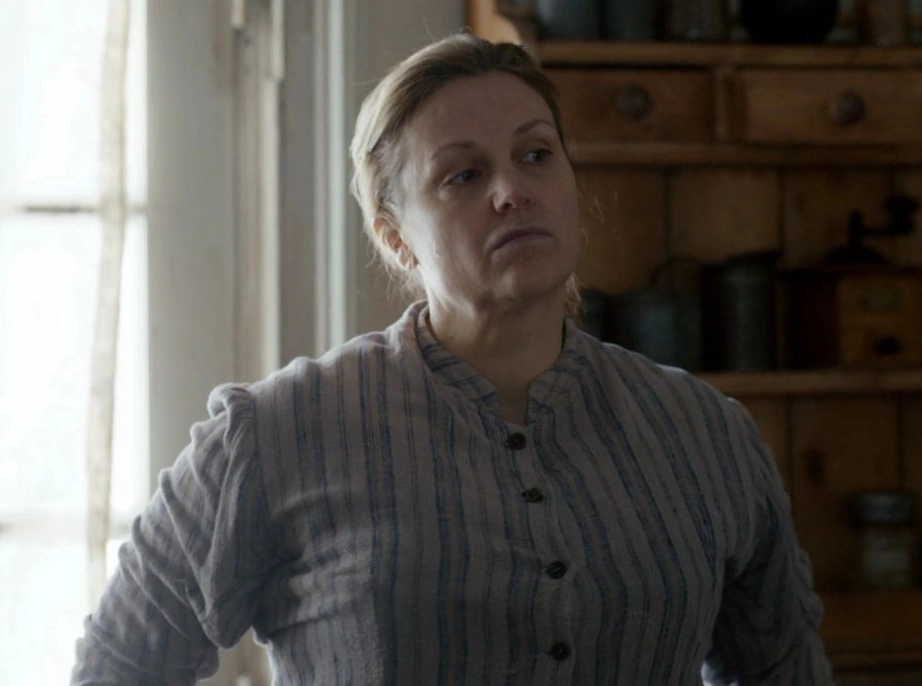 Mrs Mackenzie | Anne Shirley Wiki | Fandom