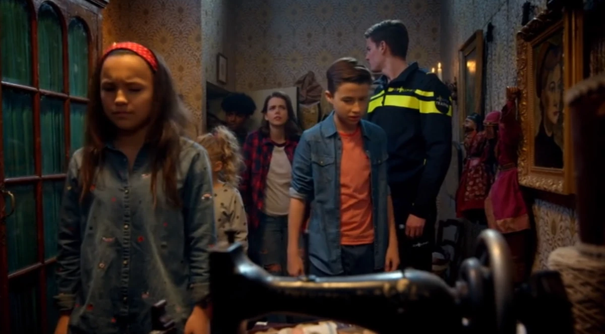 The Super Secret Room | Another Hunter Street Wiki | Fandom