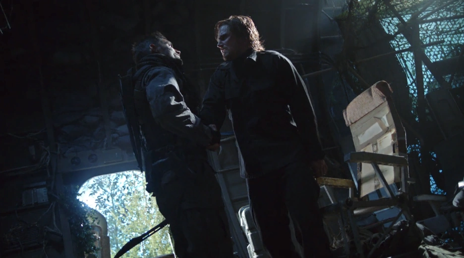 Slade Wilson (Arrowverse)/Galerie | Schurken Wiki | Fandom