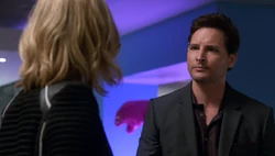 Maxwell Lord (Arrowverse)/Galerie | Schurken Wiki | Fandom