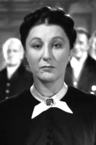 Mrs. Danvers | Schurken Wiki | Fandom