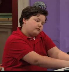 Angus Chestnut | A.N.T. Farm Wiki | Fandom