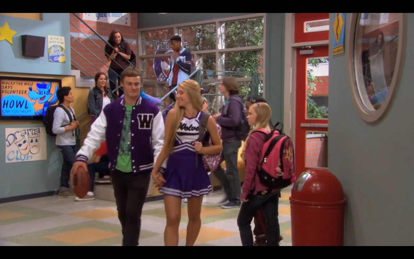 Ant Farm Character Paisley