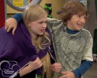 Oliven Doyle Og Fletcher Quimby A.N.T. FARM Disney Channel's "A.N.T.