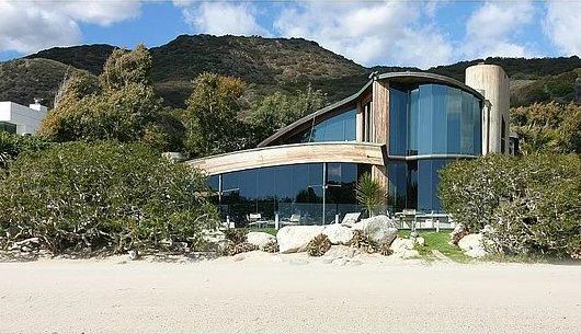 Beach House | Daia's Asari Wiki | Fandom