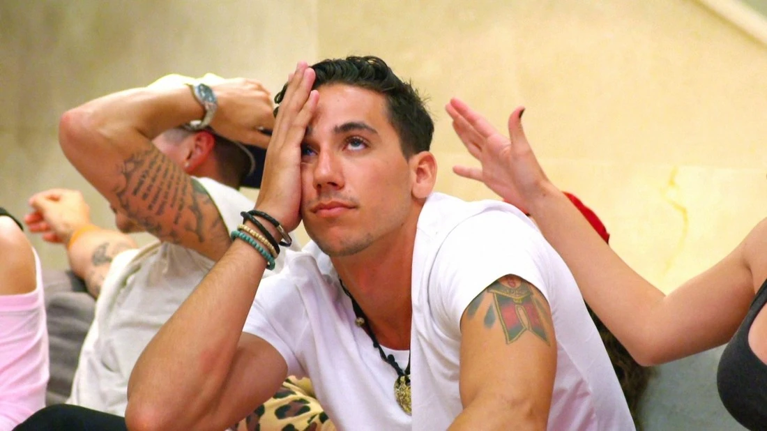 One Too Many | Are You The One? Wiki | Fandom