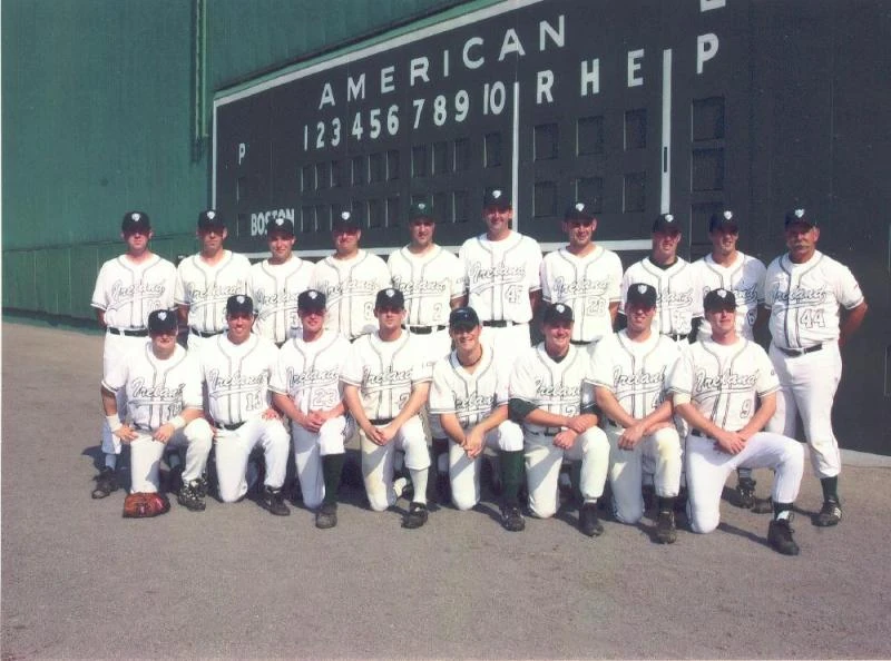 Article:The Irish National Baseball Team @ Fenway Park, August 2001 ...