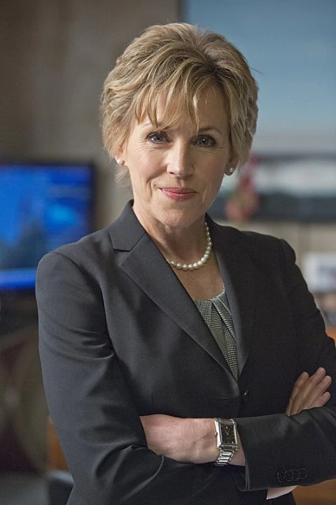 Bess Armstrong | Armored Heroes Wiki | Fandom