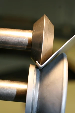 Rolling Edges | Armoursmithing Wiki | Fandom