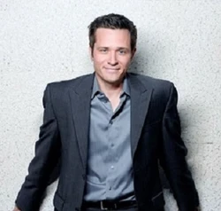 Seamus Dever | Army Wives | Fandom
