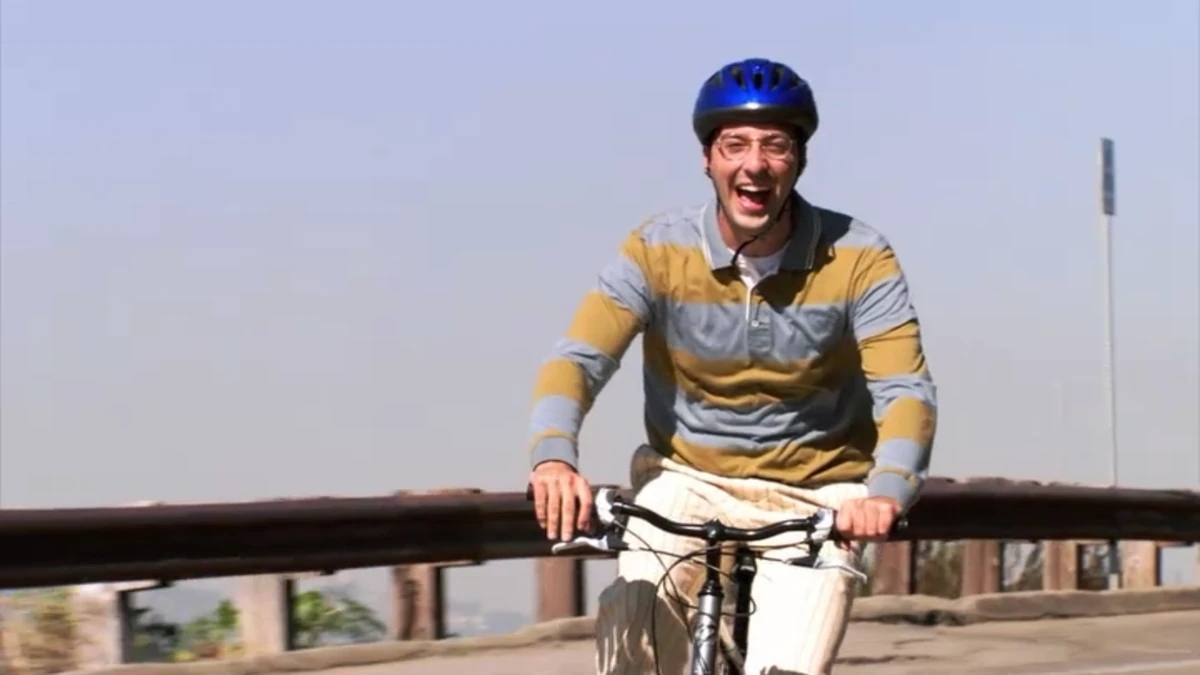 Buster Bluth | Wikia Arrested Development | Fandom