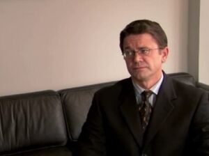 Wayne Jarvis | Arrested Development Wiki | Fandom