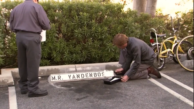 Mr. Vandenbosch | Arrested Development Wiki | Fandom