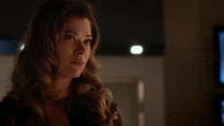 Lisa Snart (Earth Twenty) | Arrow Fanon Wiki | Fandom