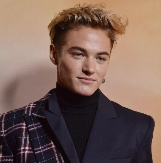 Carter Queen (Earth-2) | Arrow Fanon Wiki | Fandom