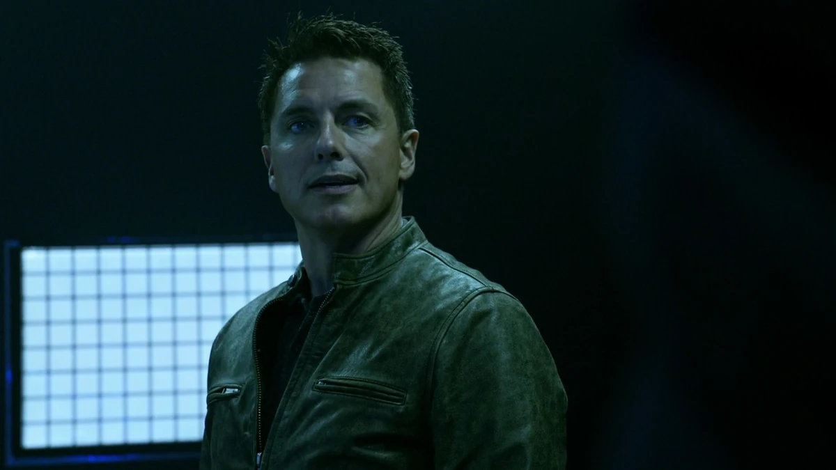 Malcolm Merlyn | Arrow Fanon Wiki | Fandom