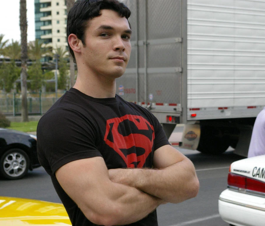 Conner Kent (Earth-38) | Arrow Fanon Wiki | Fandom