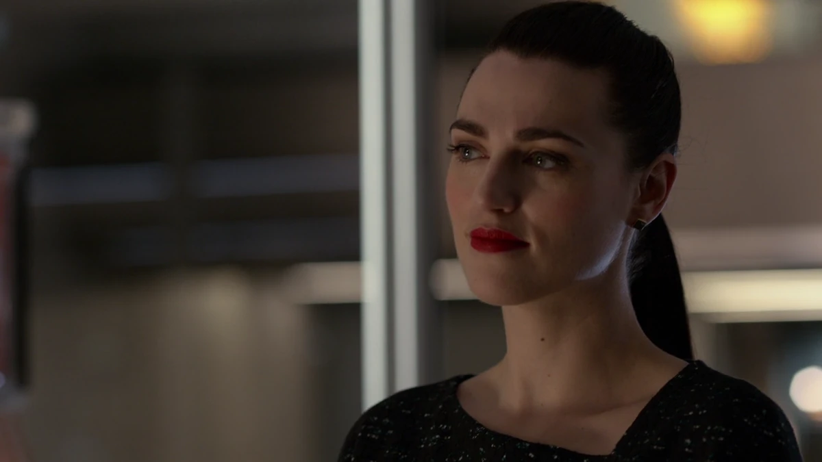 Lena Luthor (Earth 37) | Arrow Fanon Wiki | Fandom