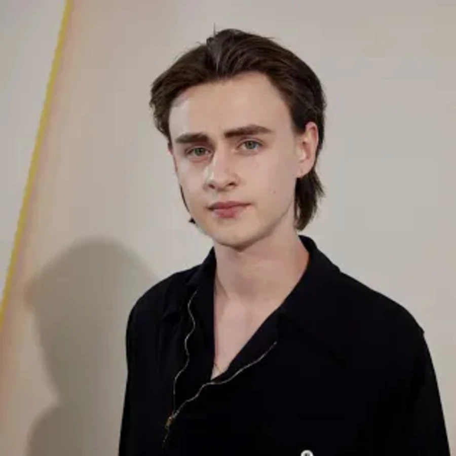 Blake Thomson (Earth-1) | Arrow Fanon Wiki | Fandom