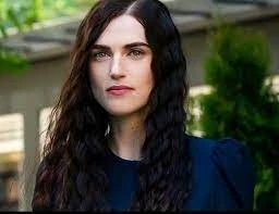 Lena Luthor (Earth-1) | Arrow Fanon Wiki | Fandom