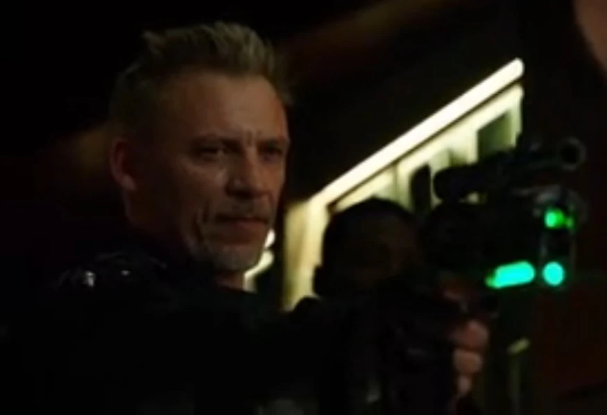 Jon Valor | Wiki ARROW France | Fandom