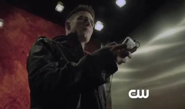 Roy to the Rescue | Arrowwersum | Fandom