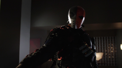 Slade Wilson | Arrowverse Wiki | Fandom