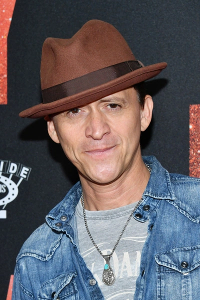 Clifton Collins Jr. | Arrowverse Wiki | Fandom