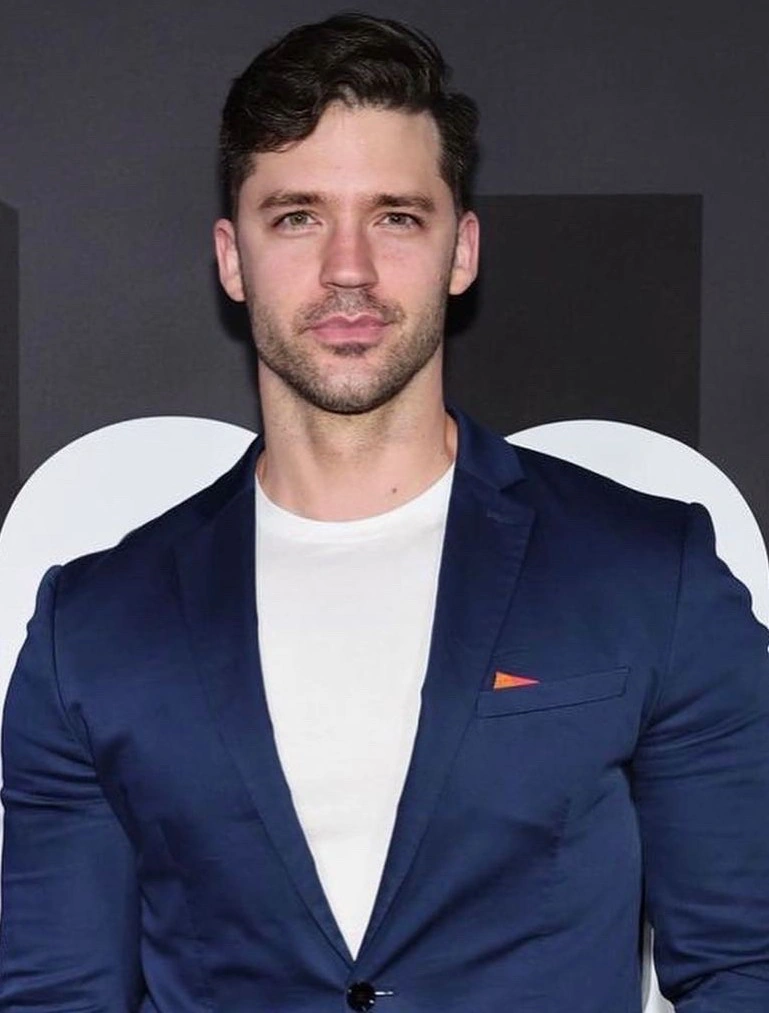 David A. Gregory | Arrowverse Wiki | Fandom